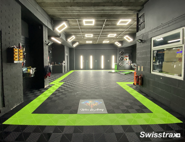 Detail Shop Flooring | Swisstrax Modular Flooring Tiles